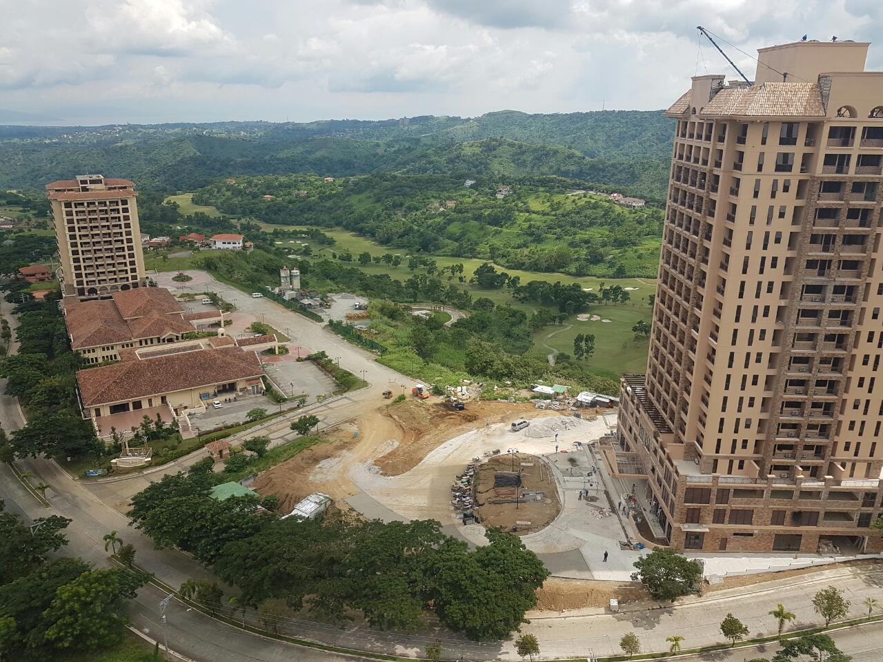 Splendido Taal Towers (Tower 1) - Sta. Lucia Land Inc.